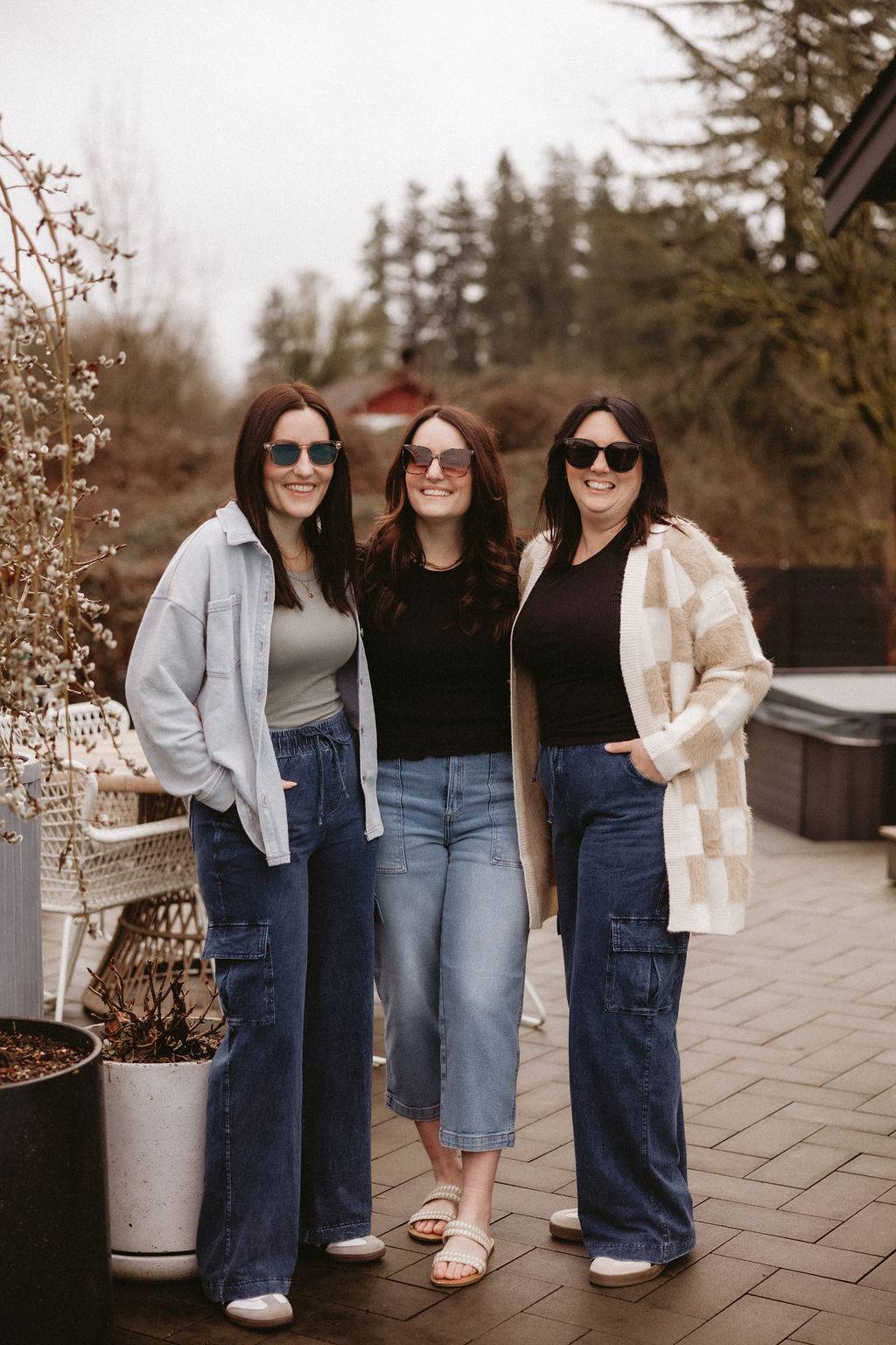 Hunnis - Women's clothing Store located in Langley and Hunnis - Women's clothing Store located in Langley and