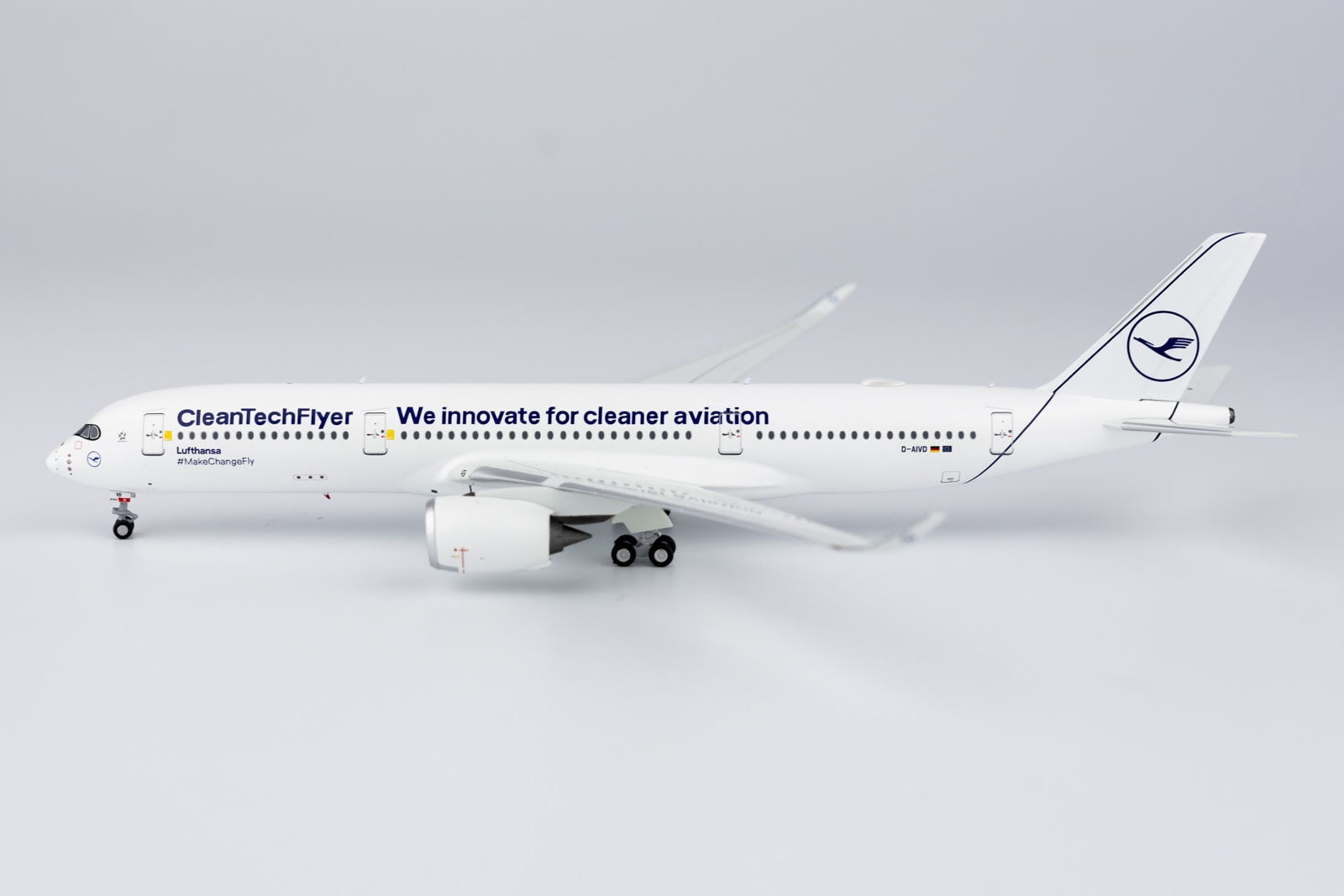 A350-900 Lufthansa Cleantechflyer livery D-AIVD 1:400 - avworld.ca