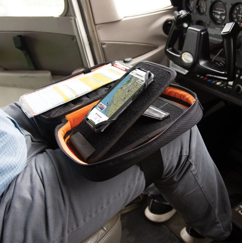 iPad Flight Desk - avworld.ca
