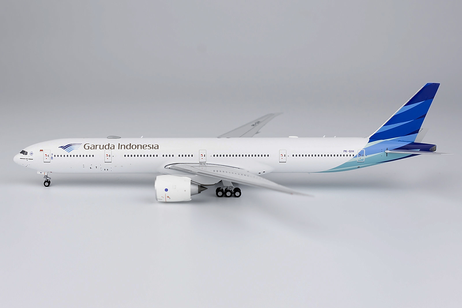 B777-300ER Garuda Indonesia PK-GIH 1:400 - avworld.ca