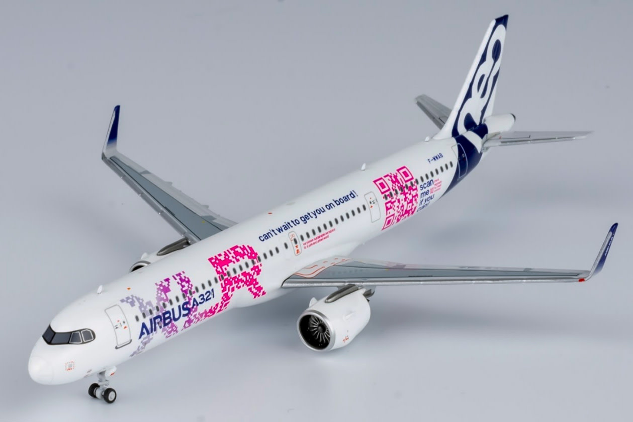 A321XLR Airbus House Livery QR code F-WWAB 1:400 - avworld.ca