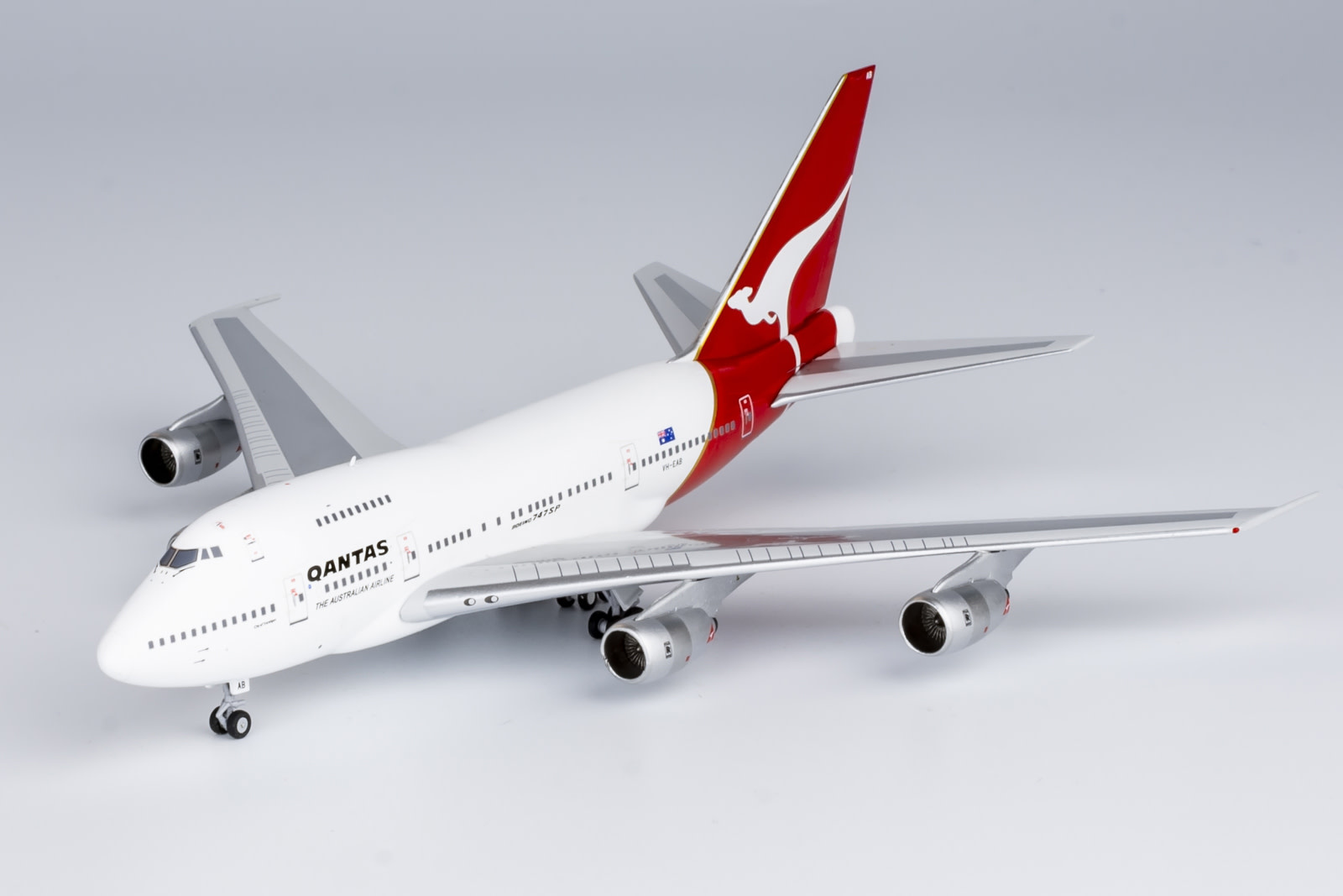 B747SP QANTAS The Australian Airline City of Traralgon VH-EAB 1:400 ...