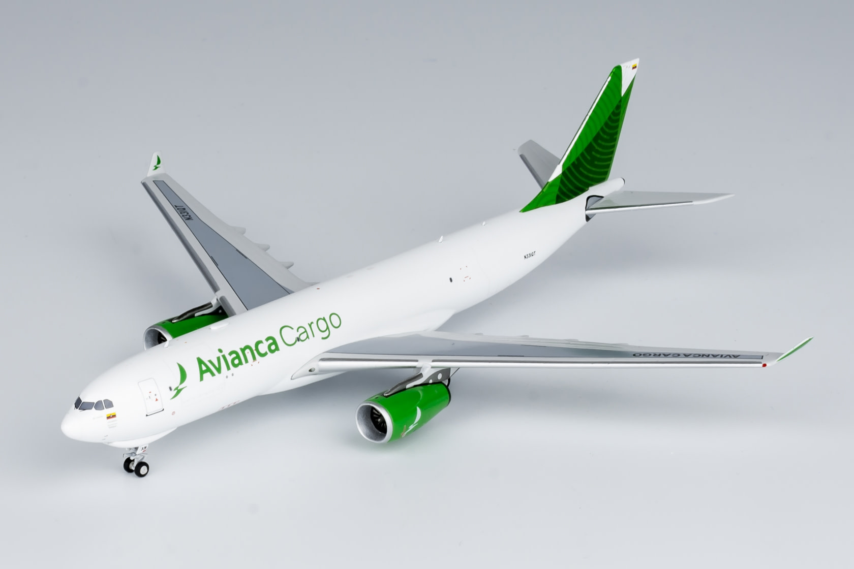 A330-200F Avianca Cargo Green livery N331QT 1:400 - avworld.ca