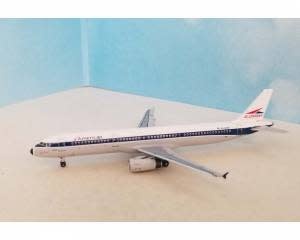 A321 American Airlines Allegheny retro livery N579UW 1:400 - avworld.ca
