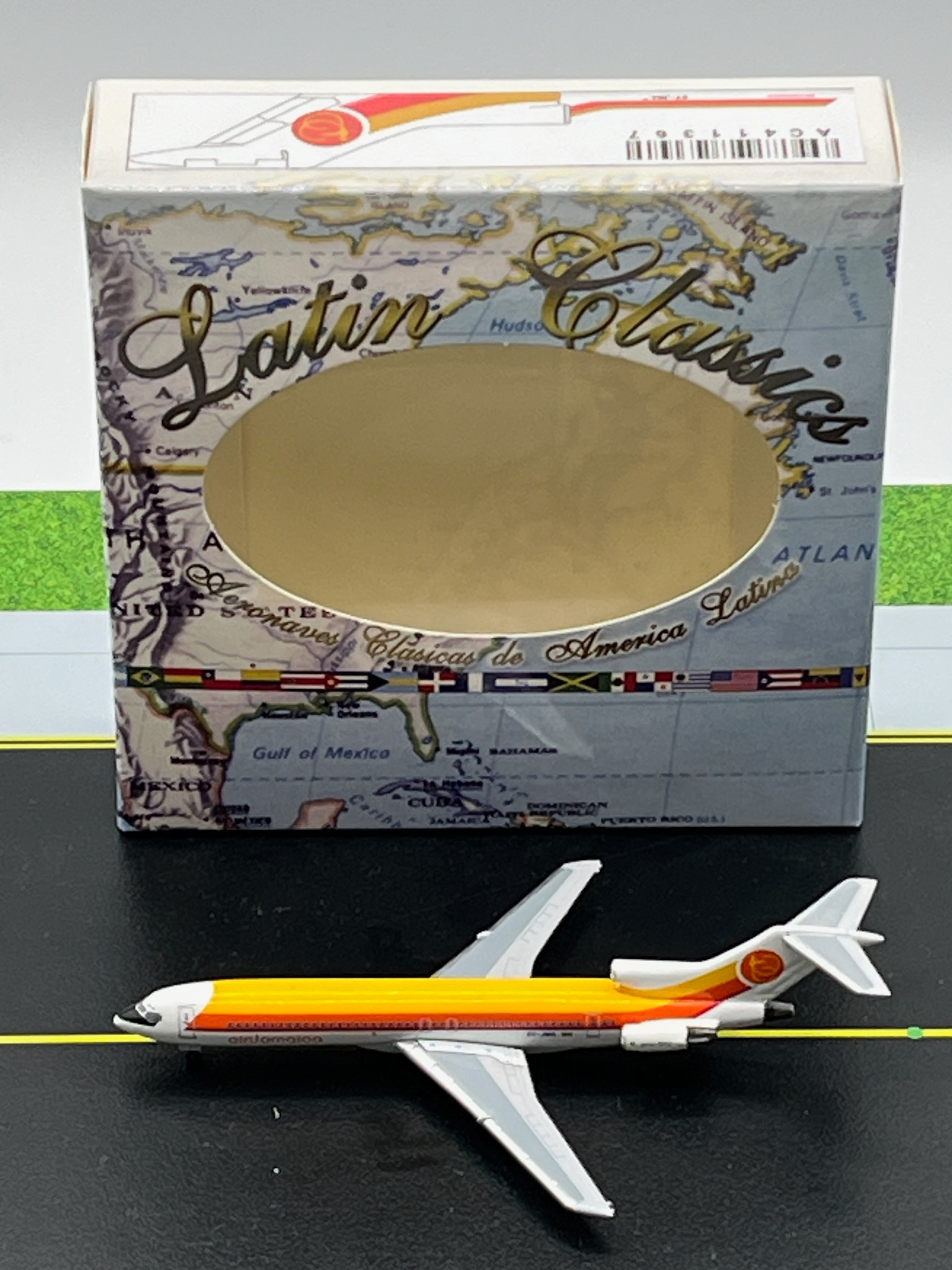 B727-200 Air Jamaica orange yellow livery 6Y-JMA 1:400 - avworld.ca
