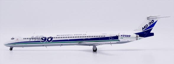 McDonnell Douglas MD90 House Colours V2500 demonstrator N901DC 1:200 ...