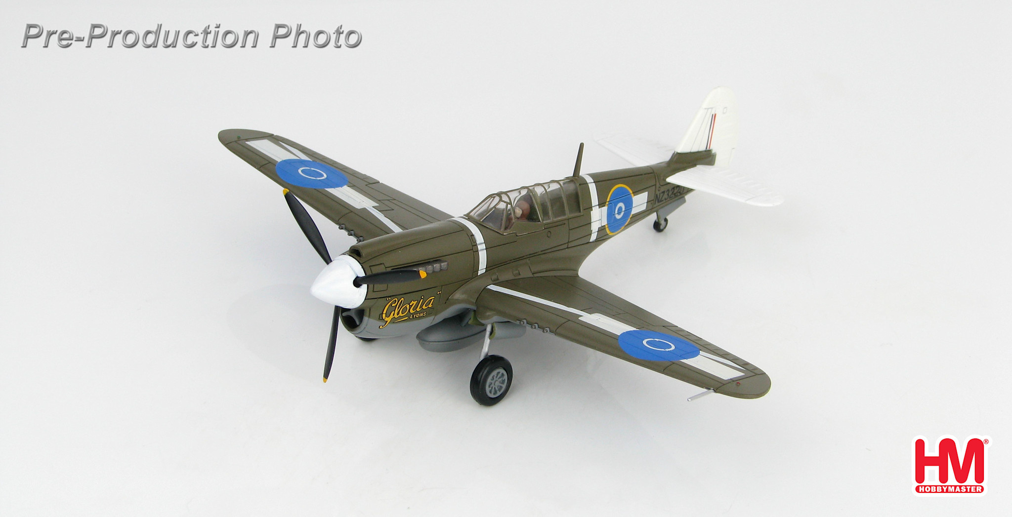 P-40N Warhawk No.4 Servicing Unit RNZAF 'Gloria Lyons' 1:72 ...