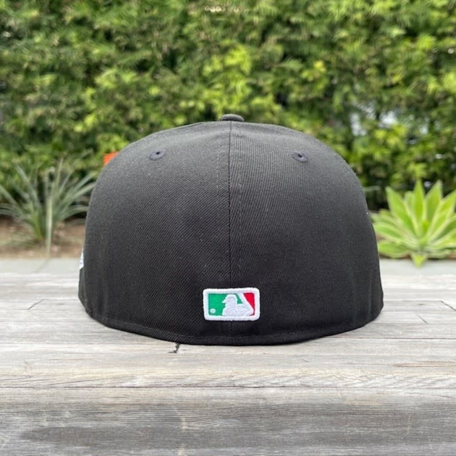 LA Black Vertical MX Colors - The Locker Room of Downey