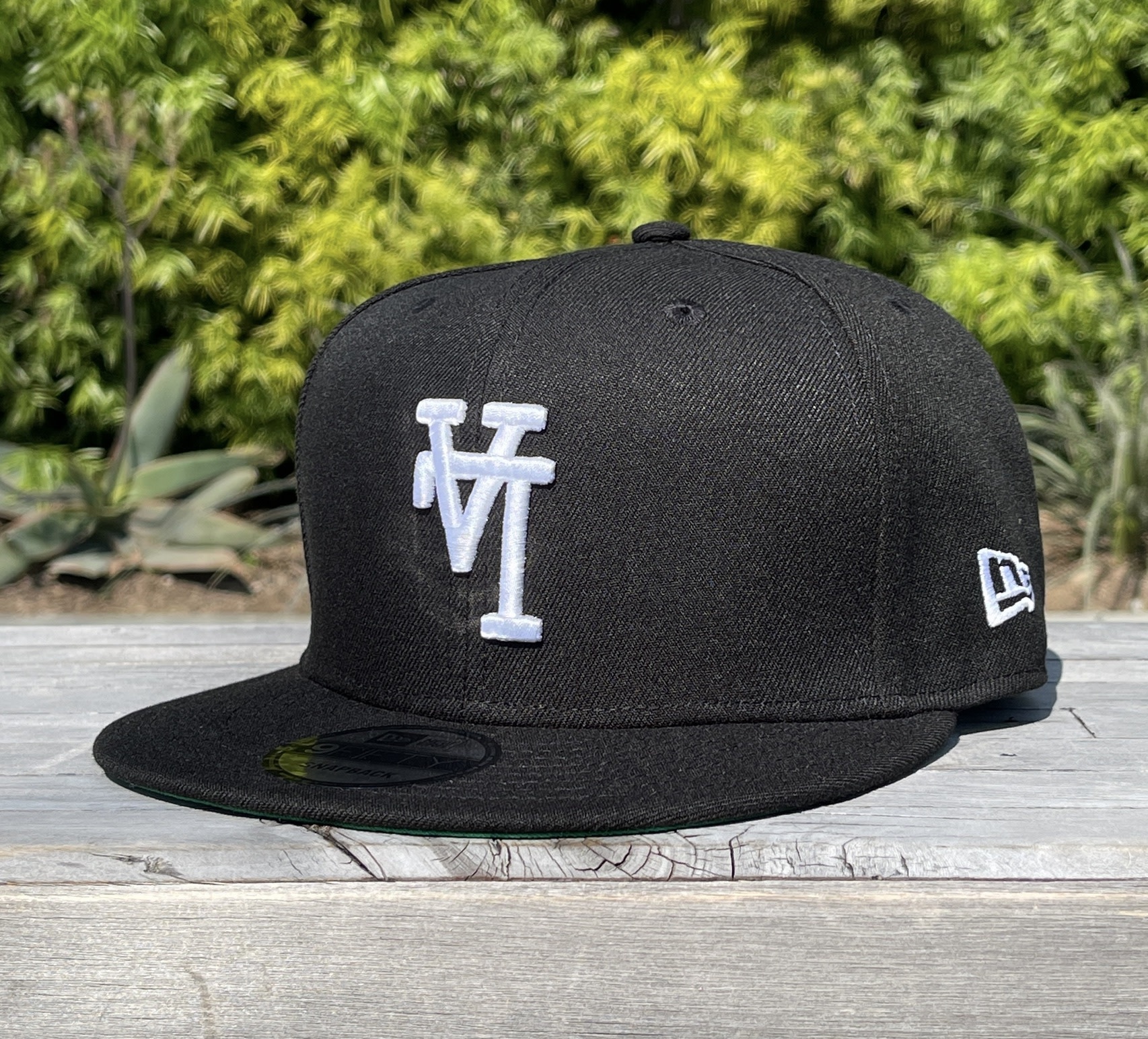 LA Upside Down BW 950 Snapback - The Locker Room of Downey