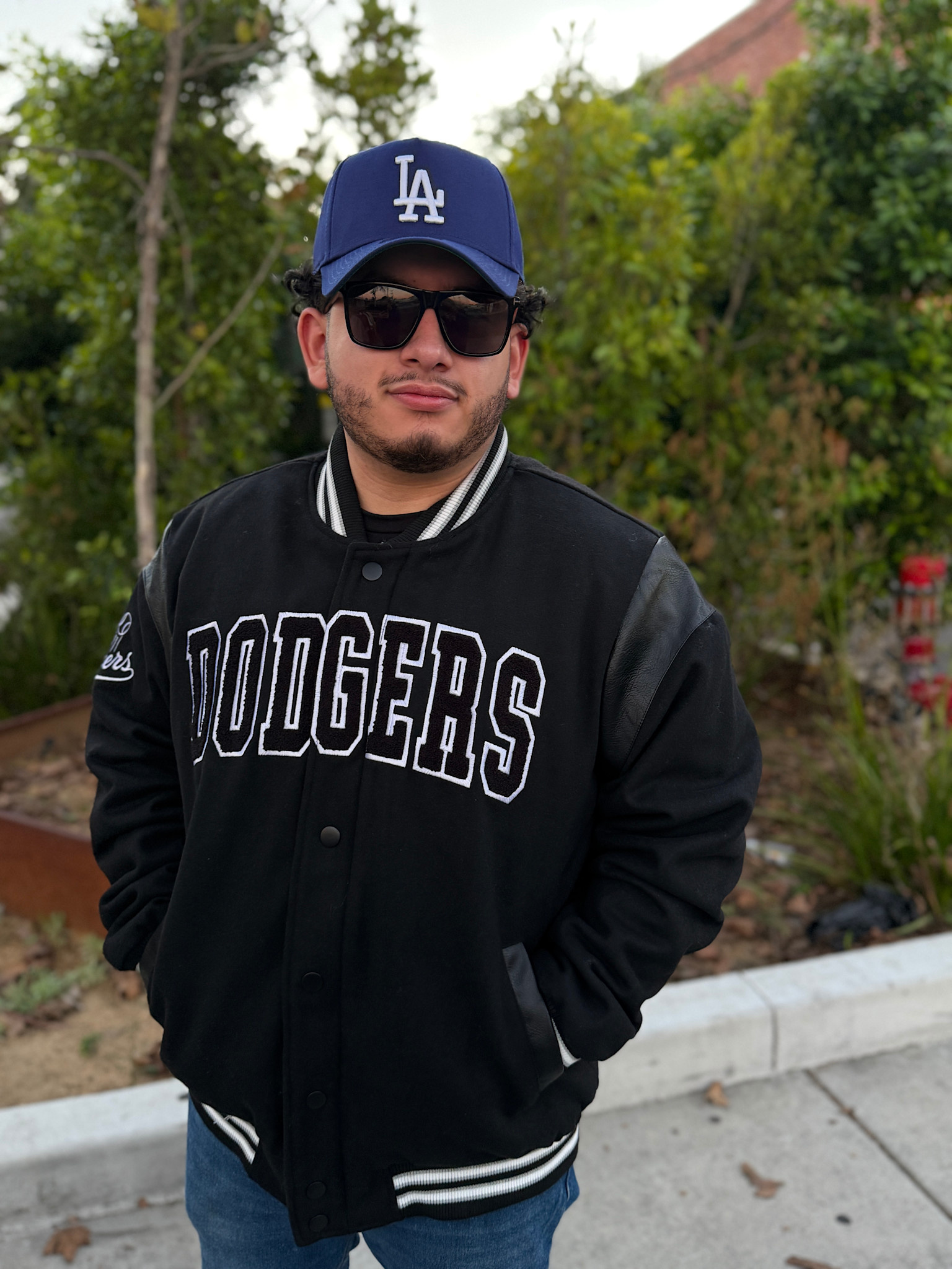Dodgers Men's Clutch Hitter Varsity Button Snap Jacket Black White ...