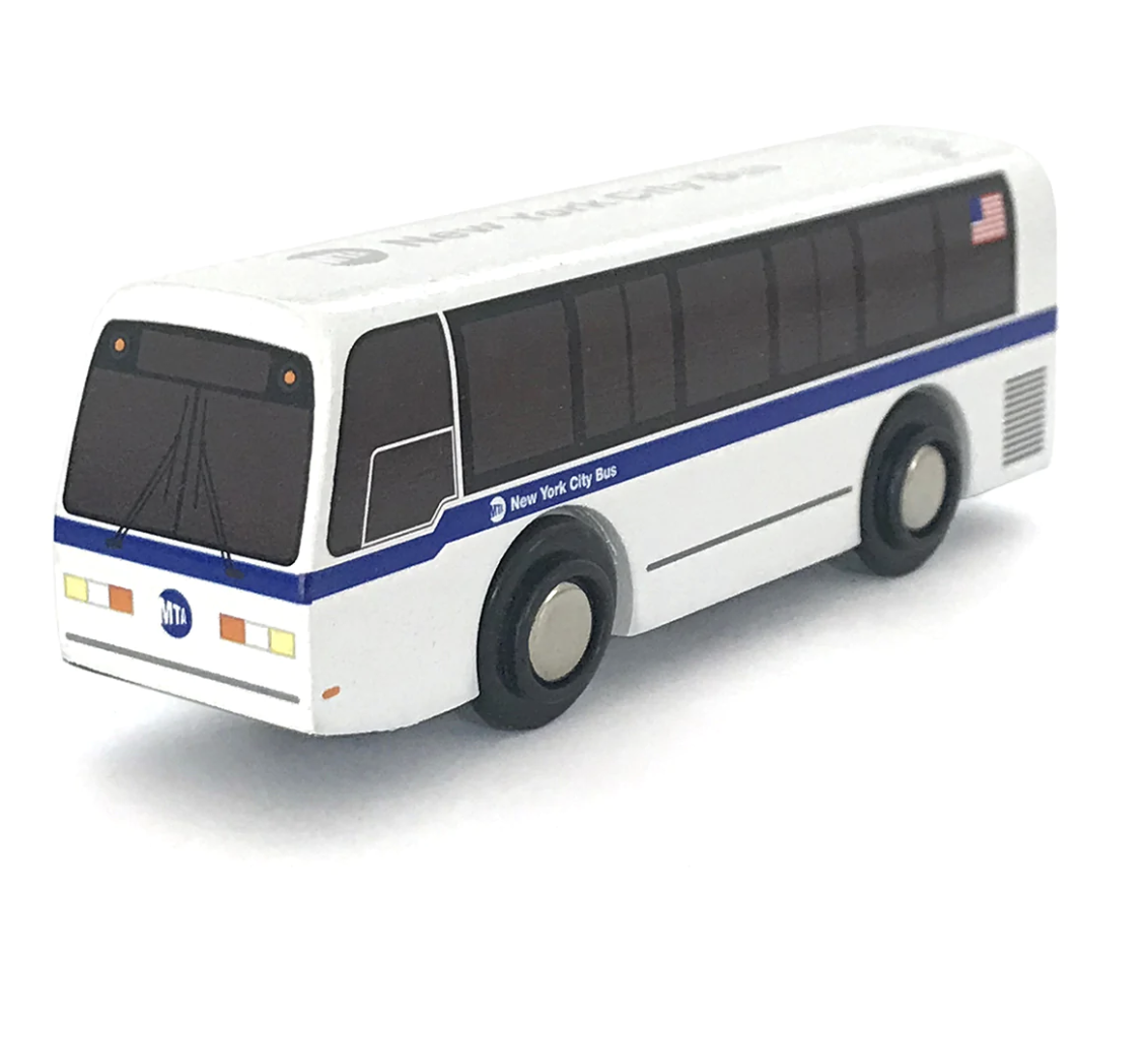 NYC Nova Bus RTS-06 - The Brass Owl
