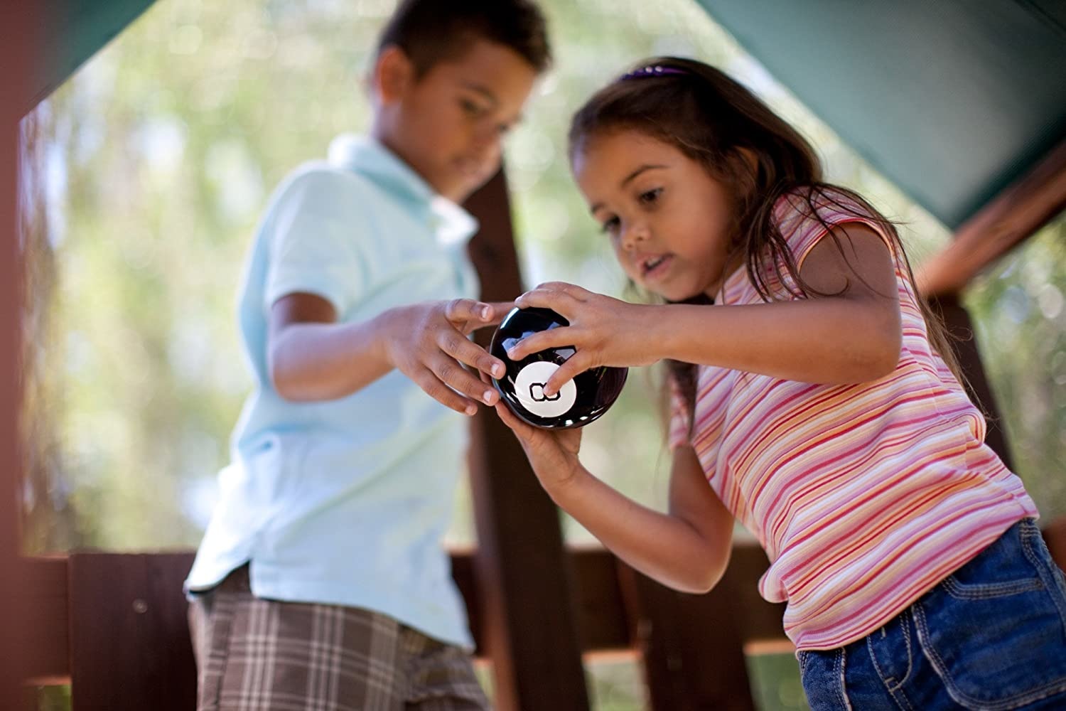 MAGIC 8 BALL - THE TOY STORE