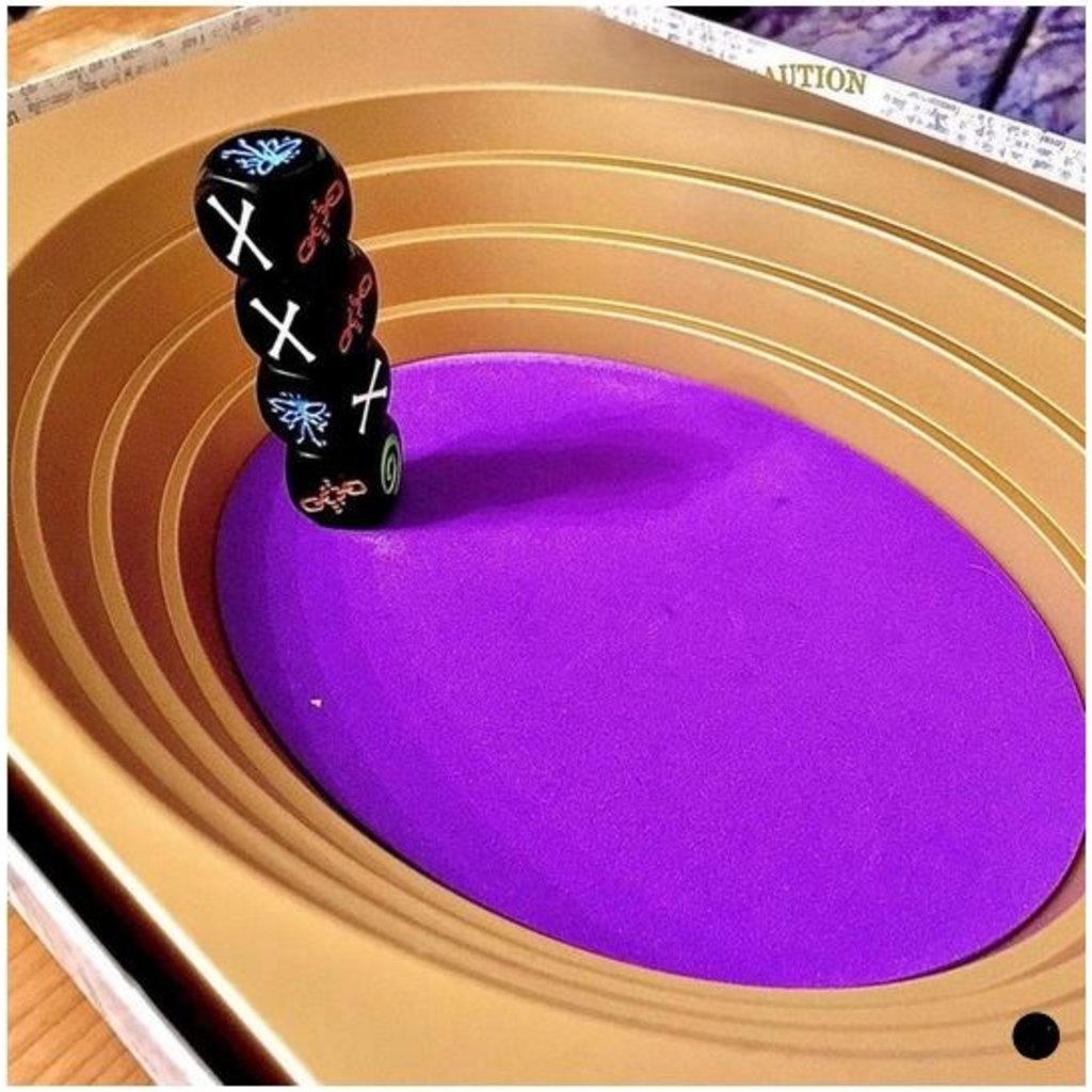 HARRY POTTER STRIKE DICE GAME THE TOY STORE
