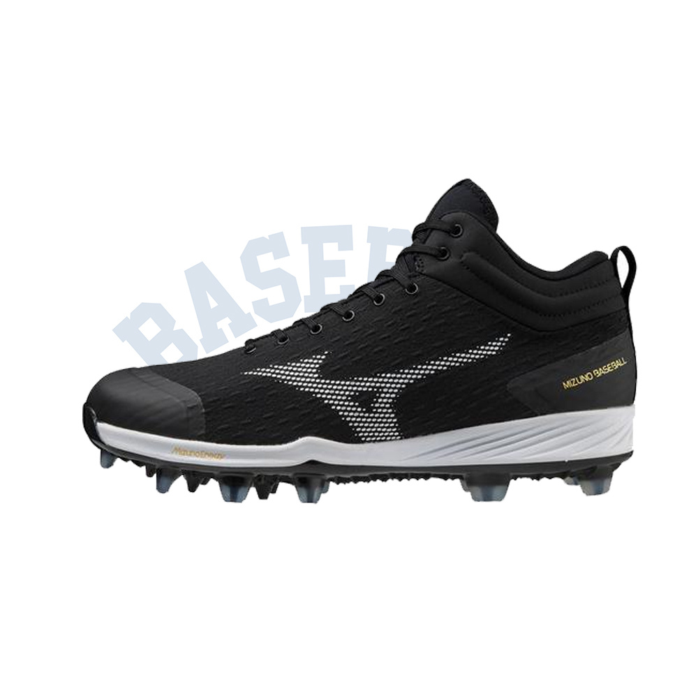 Dominant 4 TPU Mid Cleats - Baseball Town