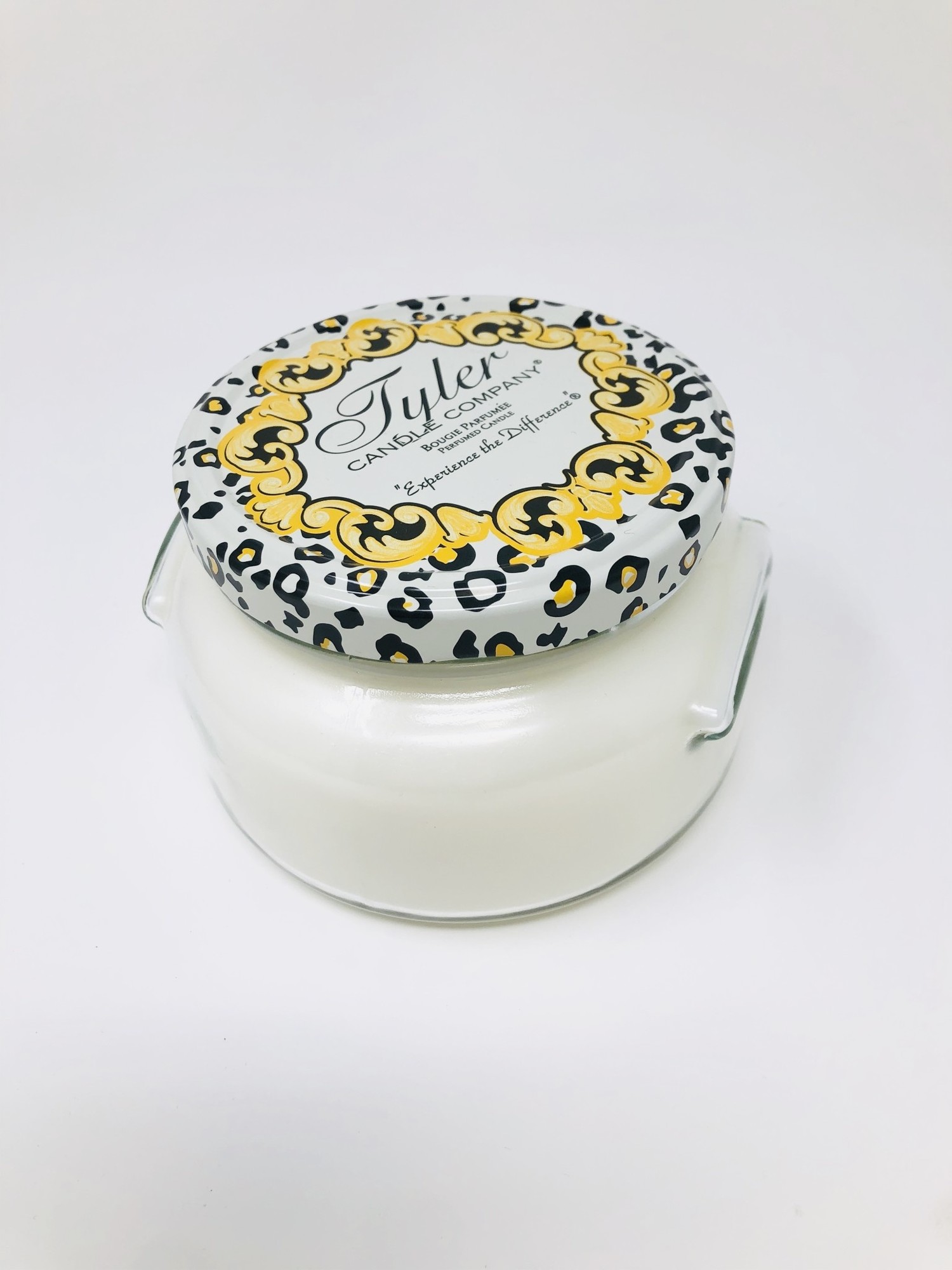 22oz Tyler Candle - Amber Marie and Company