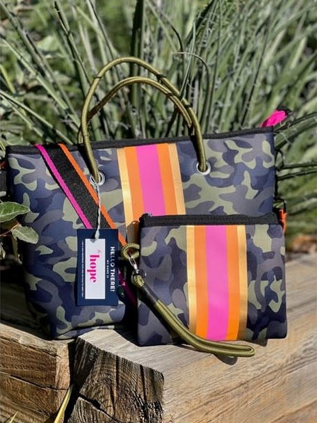 HANDBAGS - Amber Marie and Company