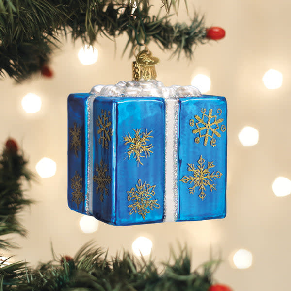 OLD WORLD CHRISTMAS Hanukkah Gift Box Ornament - Amber Marie and Company