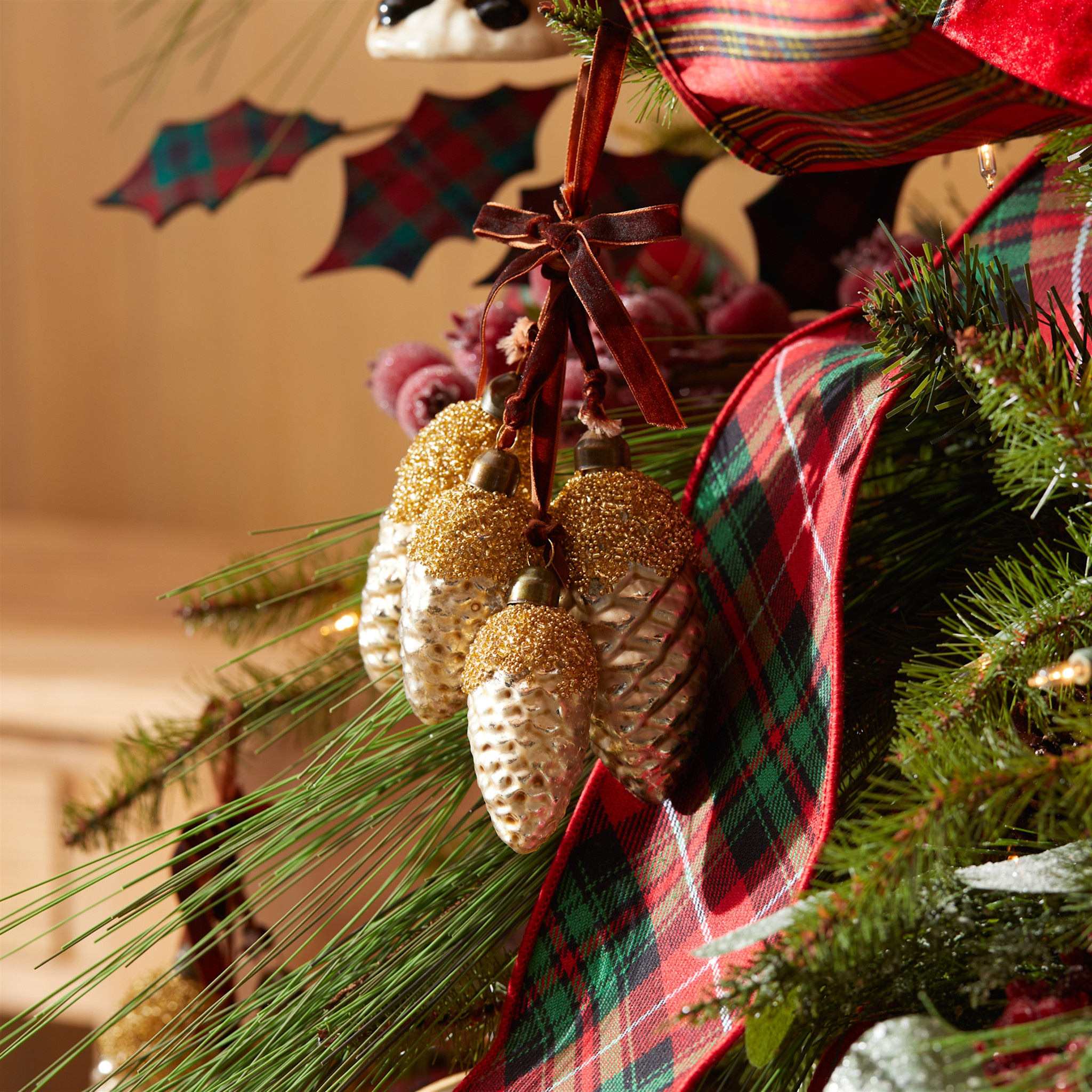 7" Pine Cone Drop Glass - Amber Marie and Company