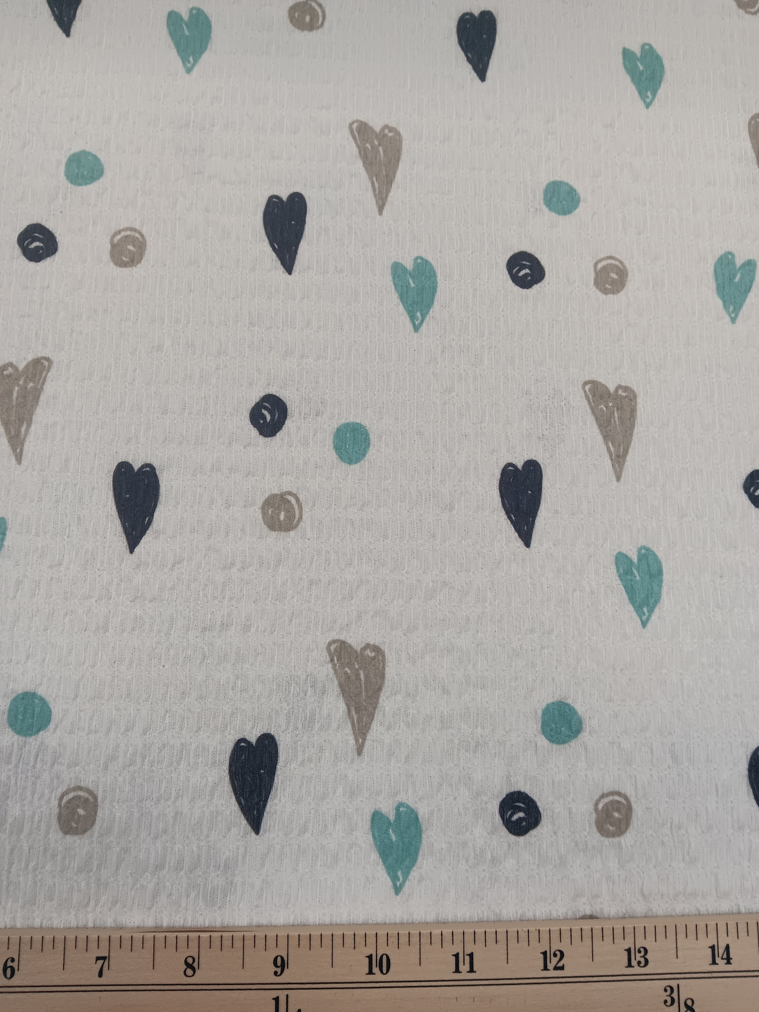 Colorwave Creations Yard of 2070 Textured Knits, Sketched Hearts 4 ...