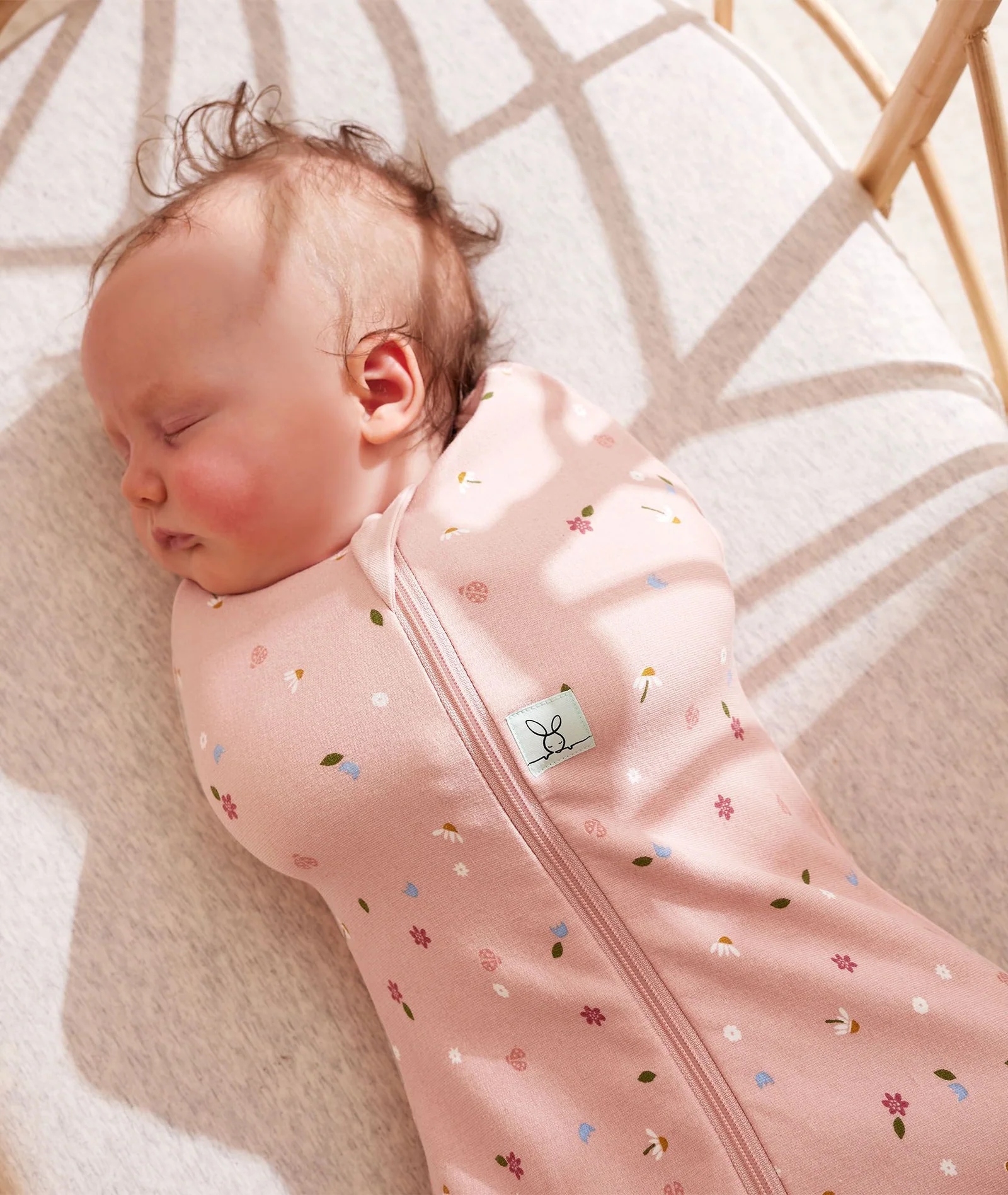 ergoPouch Cocoon Swaddle Tog 1.0- Daisies - HipBabyGear