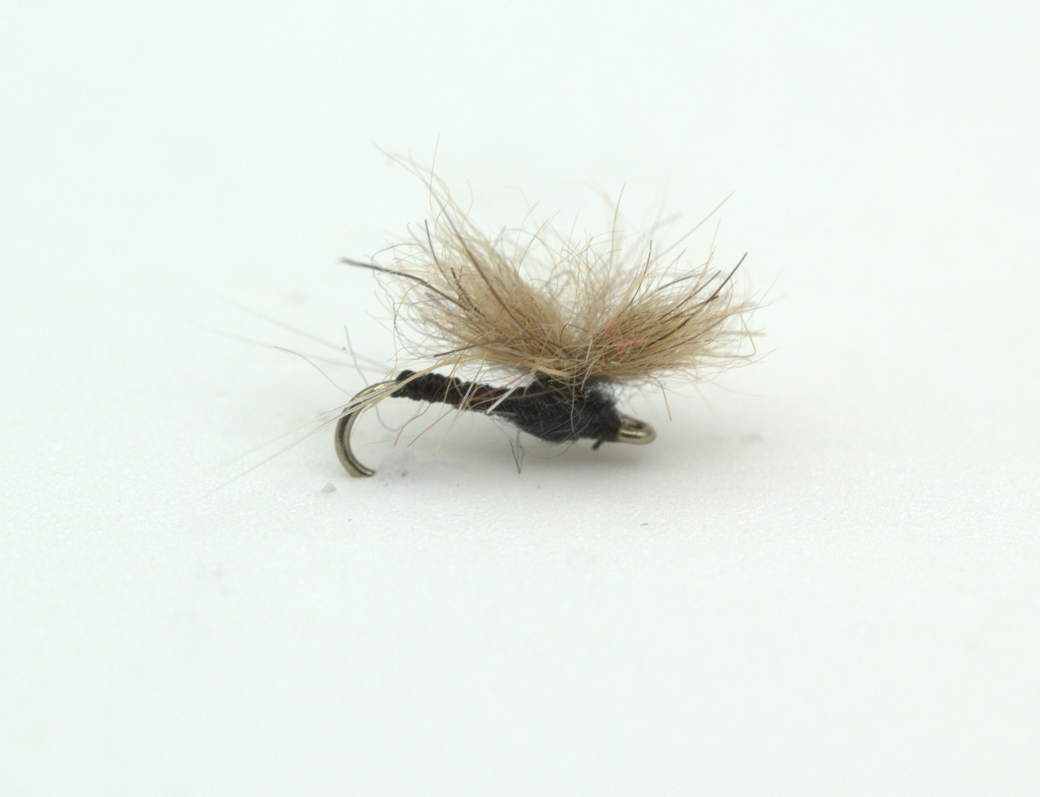 Trico Bunny Parachute size 20 - Ugly Bug Fly Shop