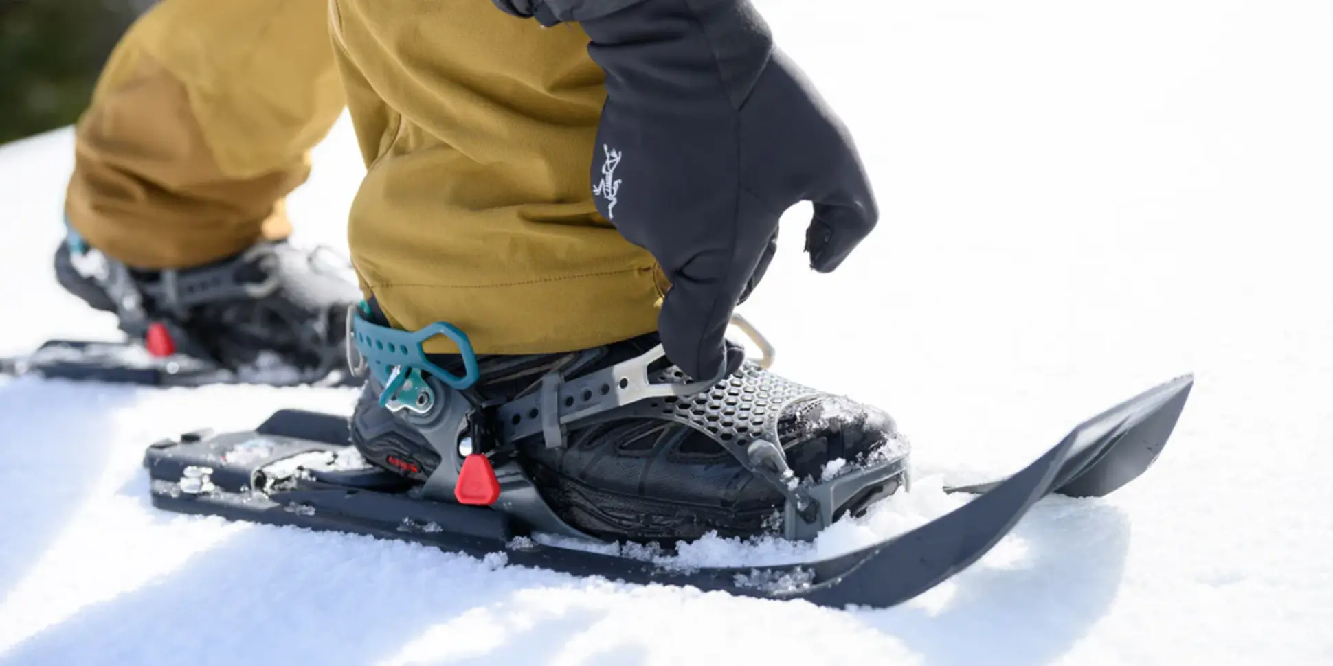 Alpenglow Adventures - Snowshoe Binding Systems Explained: Strap vs. BOA vs. Ratchet Comparisons ...