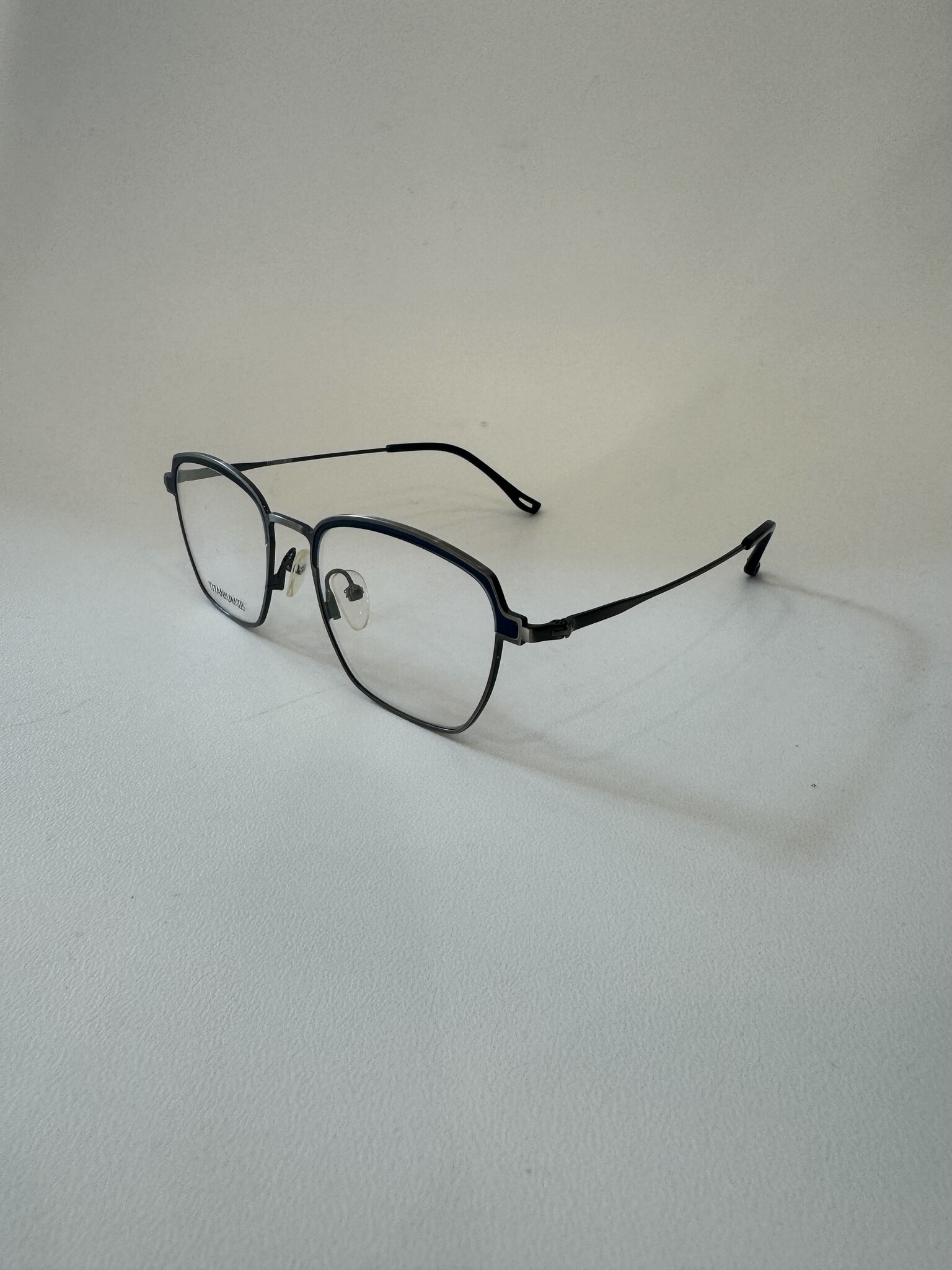 141 Titanium IP - The Eye Bar