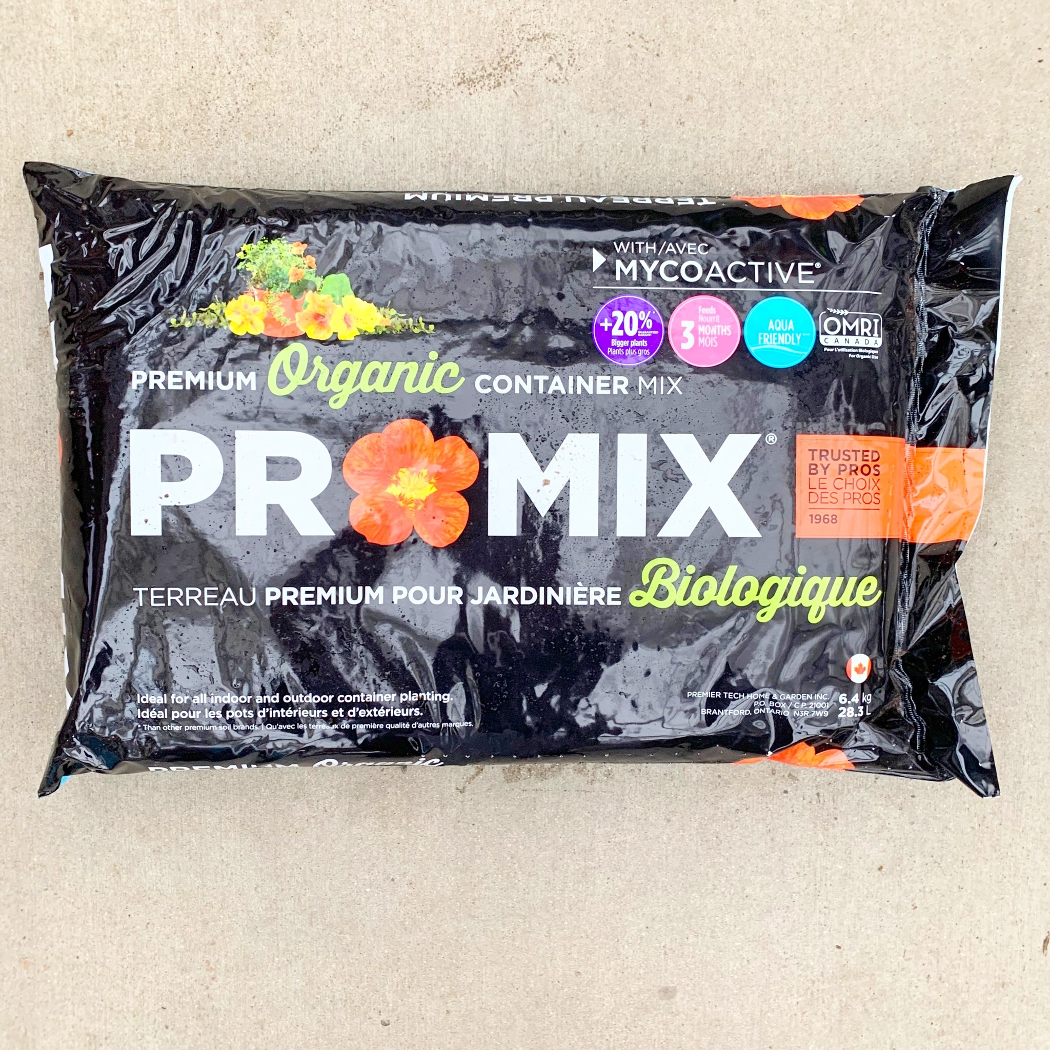 Premium Organic Container Mix 28.3L - Dutch Growers Saskatoon