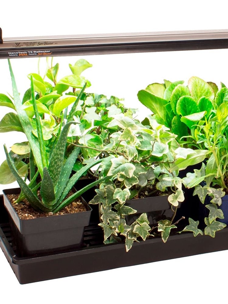 Universal Light Strip Stand - Dutch Growers Saskatoon