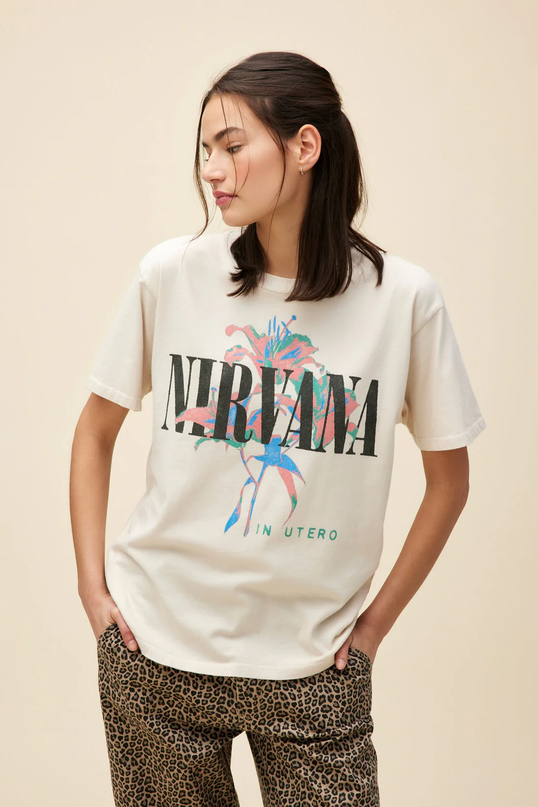 Nirvana Lilies Weekend Tee - Dutch Growers Saskatoon