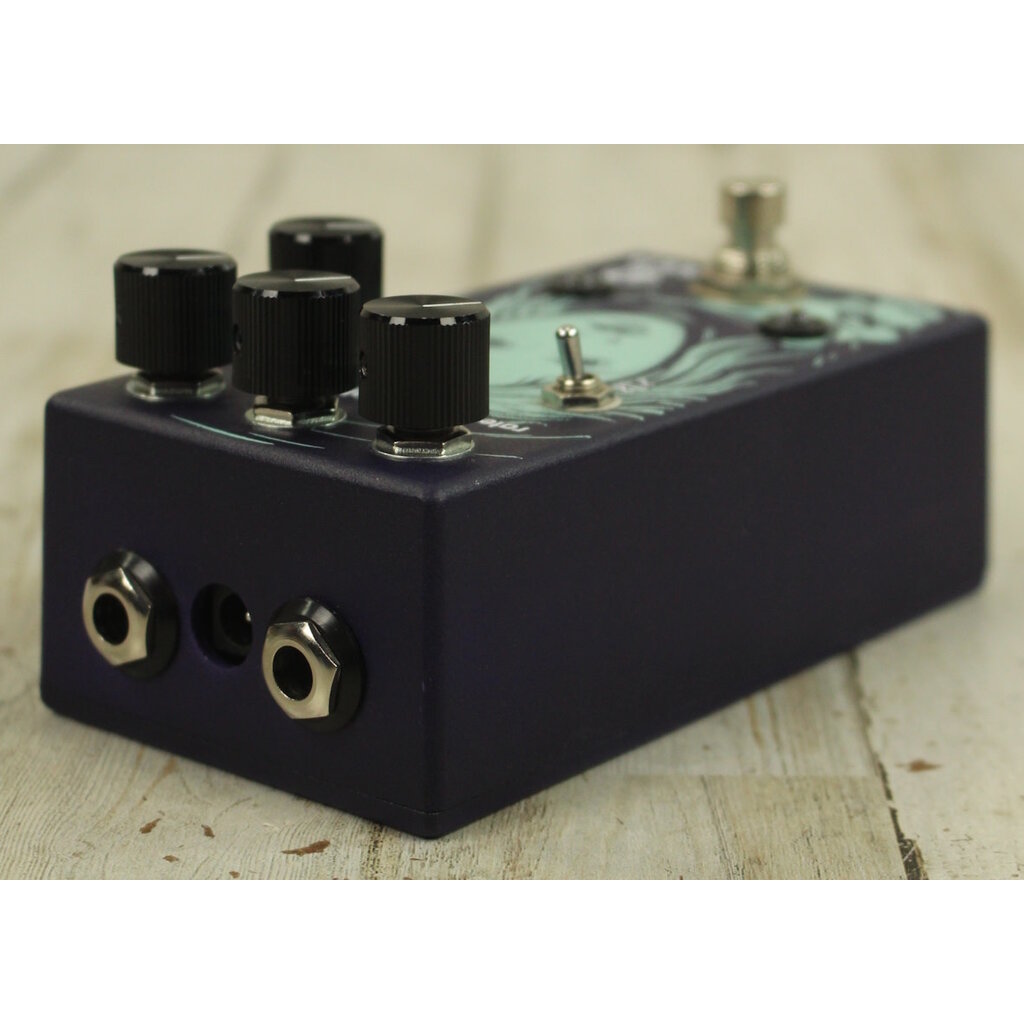 USED Walrus Audio Julia (010) - Mountain Music Exchange