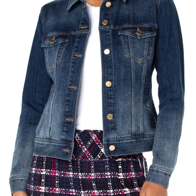 White Bull Clothing Co | Fashion Boutique in High River, Alberta ...