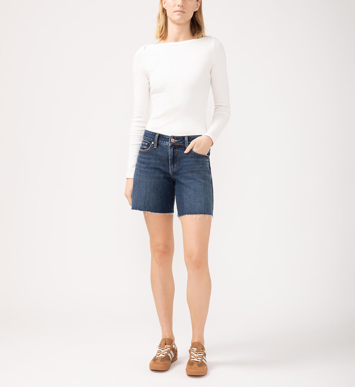 Suki MR Long Shorts - White Bull Clothing Co