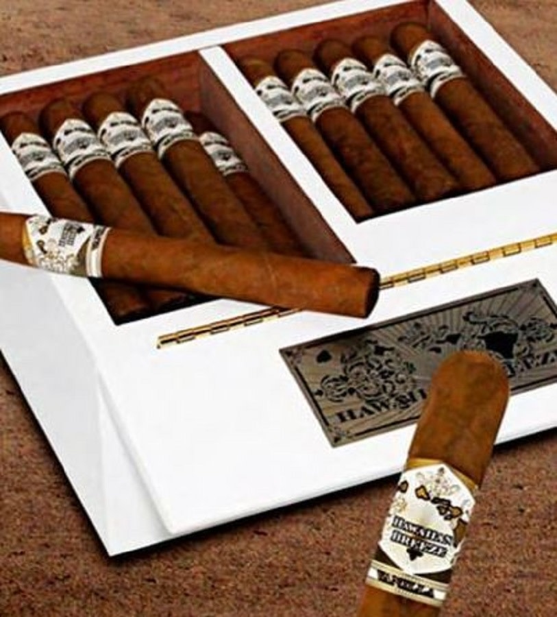 Hawaiian Breeze Cognac Corona by Esteban Carreras - El Cigar Shop