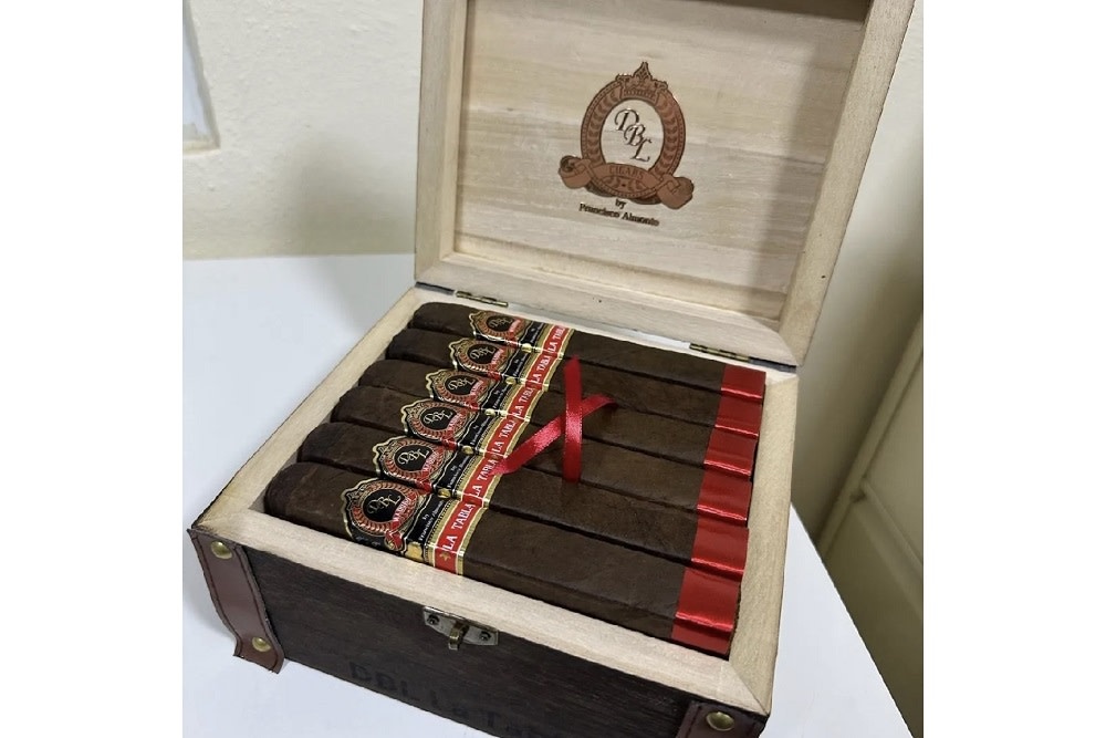 DBL La Tabla 7 x 64 Doble Prensada Super Gorda- Single Cigar - El Cigar ...