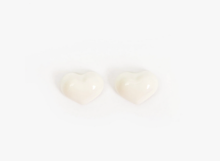 CLARE V. PETIT MYLAR HEART EARRINGS - Cove San Clemente