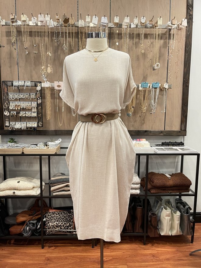 ADORE CLOTHING - Adore