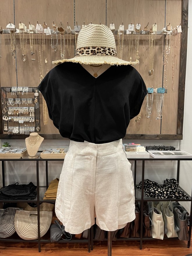 ADORE CLOTHING - Adore