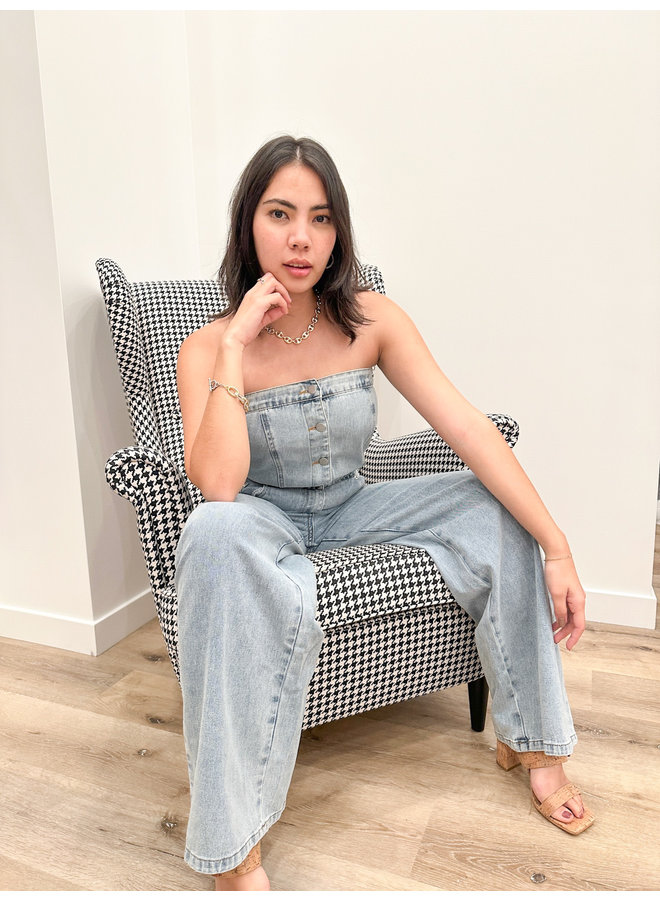 ADORE CLOTHING - Adore