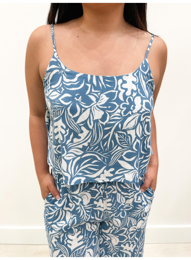 ADORE CLOTHING - Adore