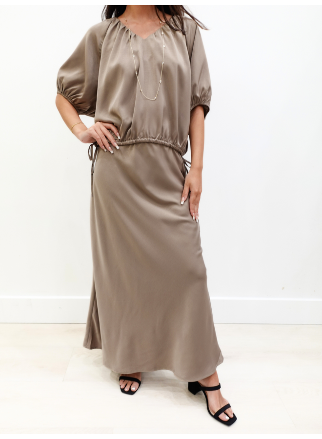 ADORE CLOTHING - Adore