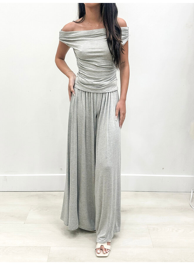 ADORE CLOTHING - Adore