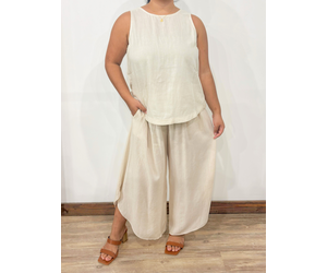 FT68313 LINEN BACK V-CUT TOP - Adore