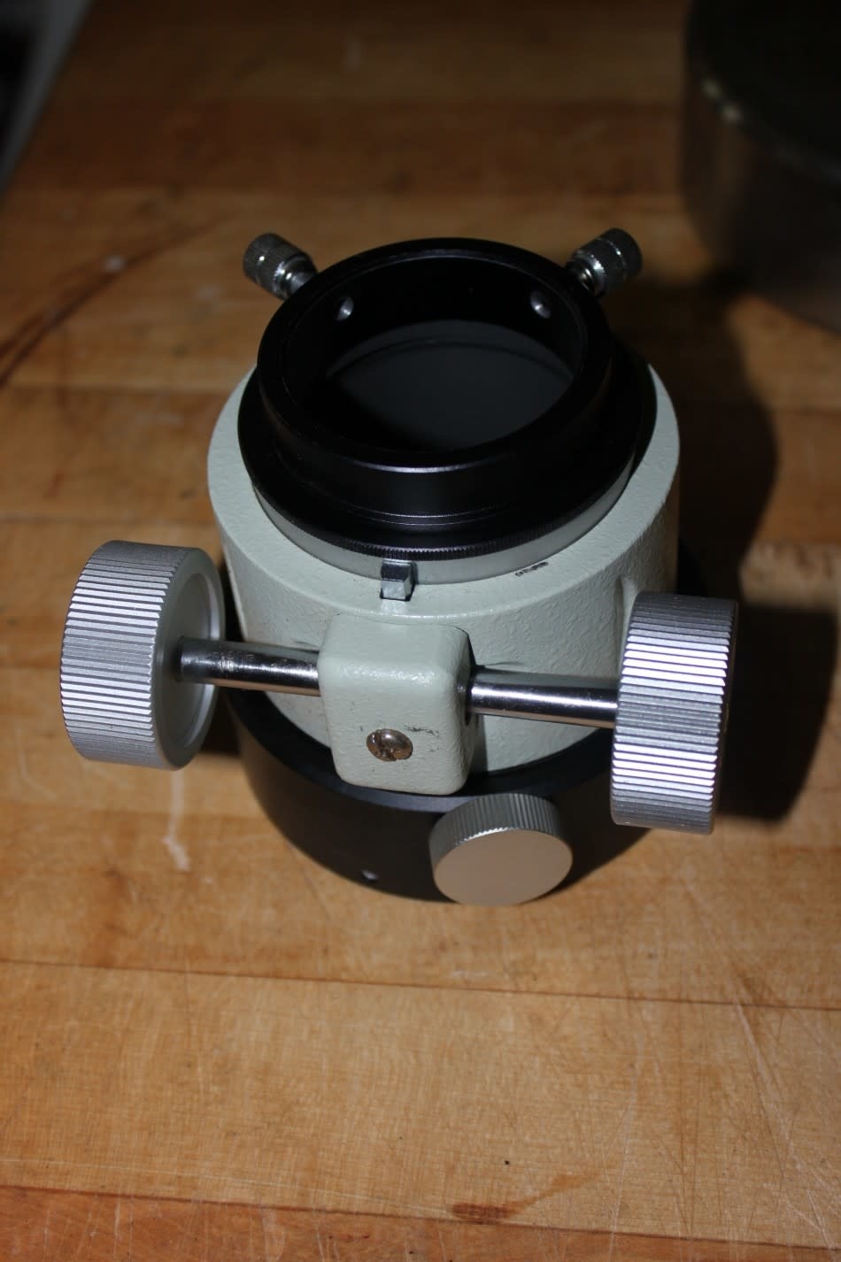 Takahashi Universal Rack & Pinion Focuser - Camera Concepts & Telescope ...