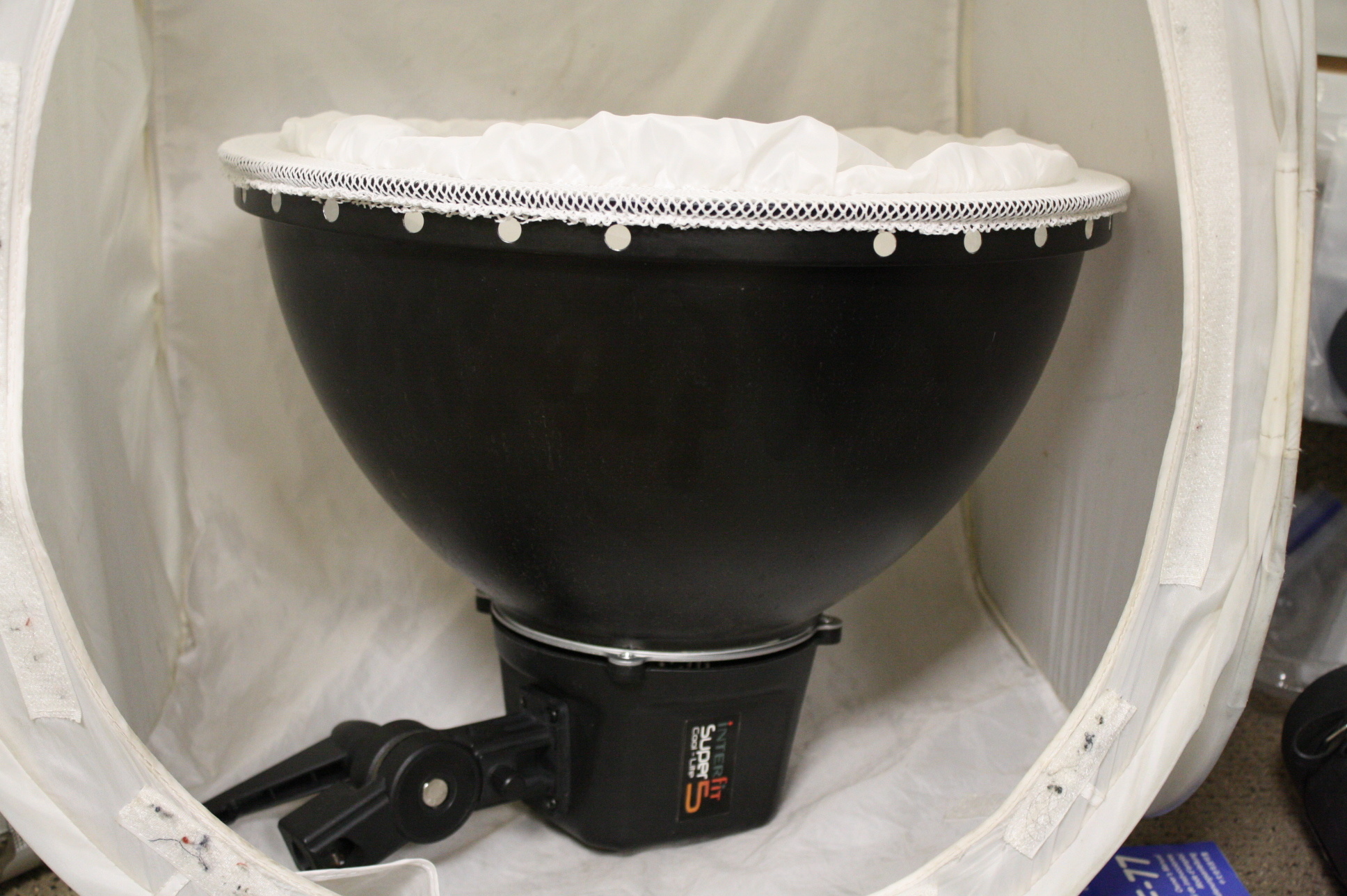 Interfit Super Cool-lite 5 Fluorescent Video Light Kit with Bulbs ...