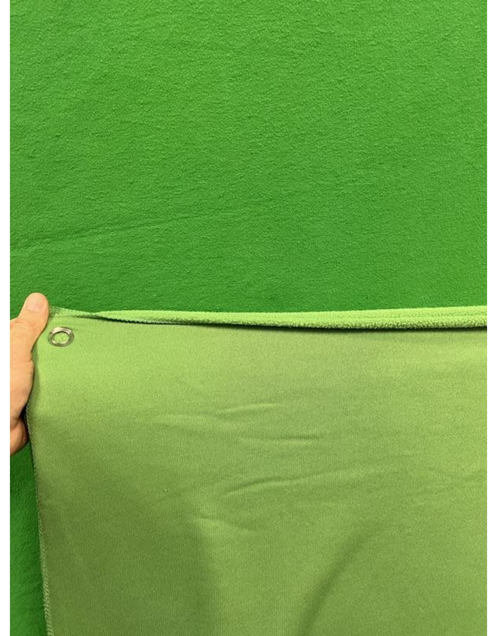 Westcott Westcott 130 Chroma Key Green Wrinkle-Resistant Video Backdrop ...
