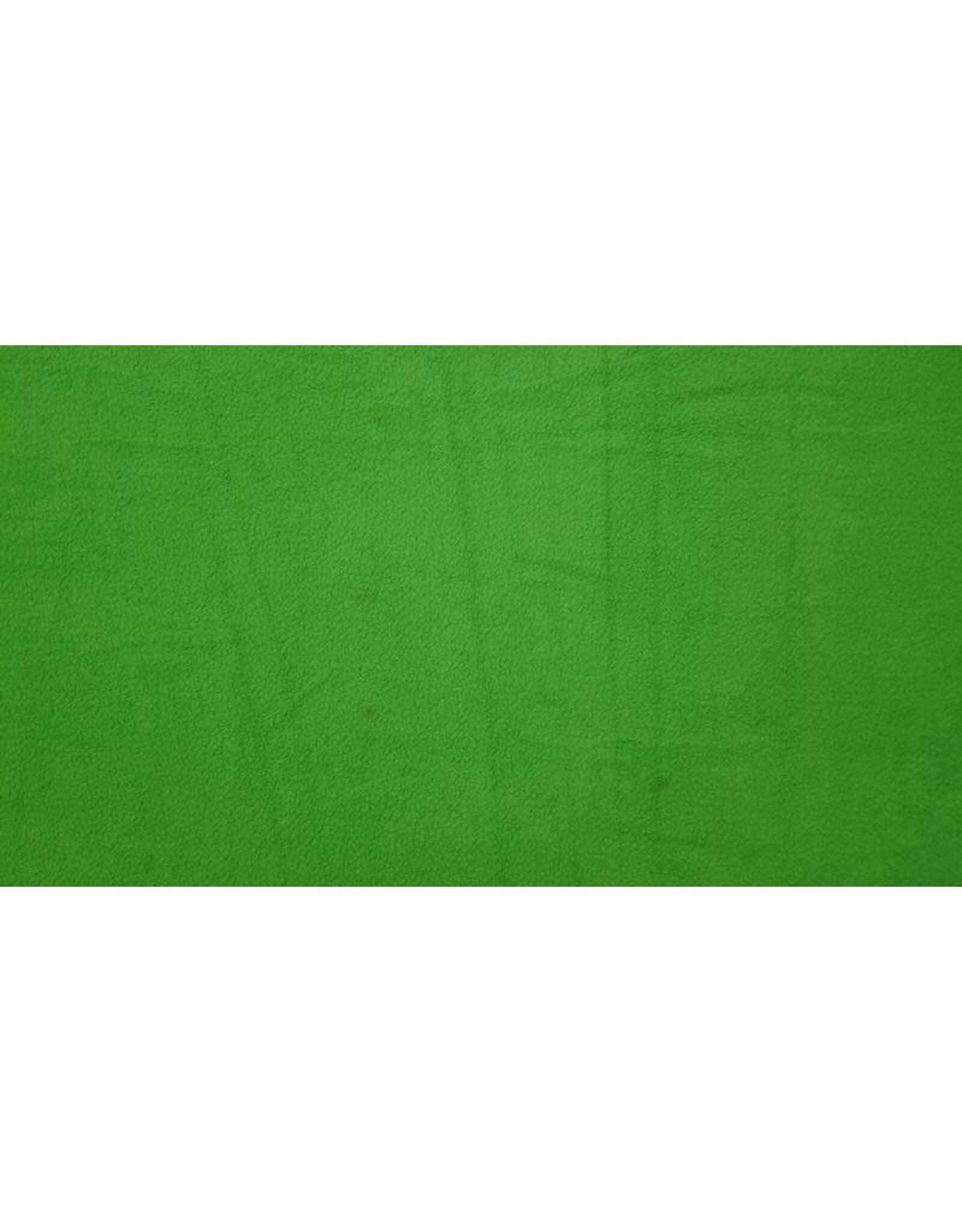 Westcott Westcott 130 Chroma Key Green Wrinkle-Resistant Video Backdrop ...