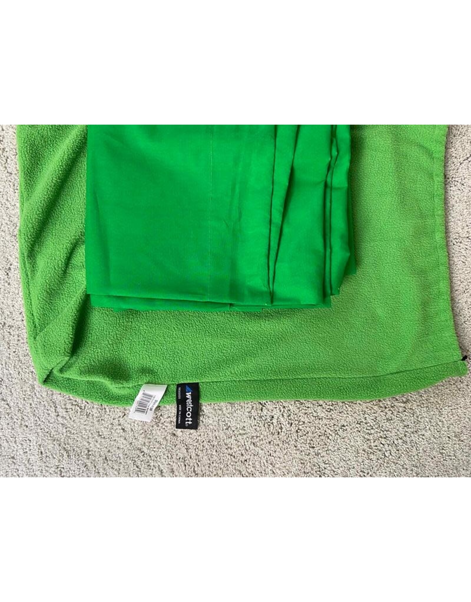 Westcott Westcott 130 Chroma Key Green Wrinkle-Resistant Video Backdrop ...