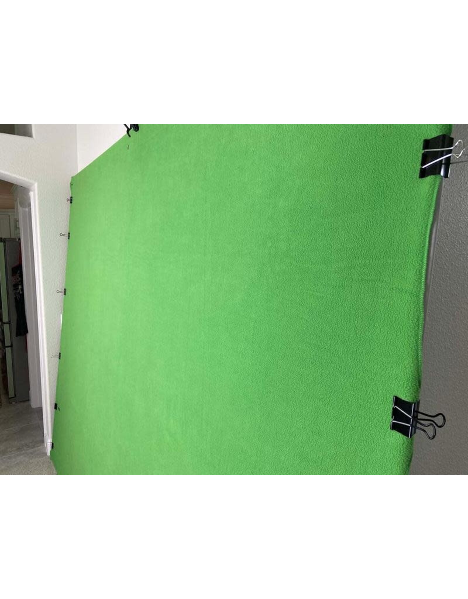 Westcott Westcott 130 Chroma Key Green Wrinkle-Resistant Video Backdrop ...
