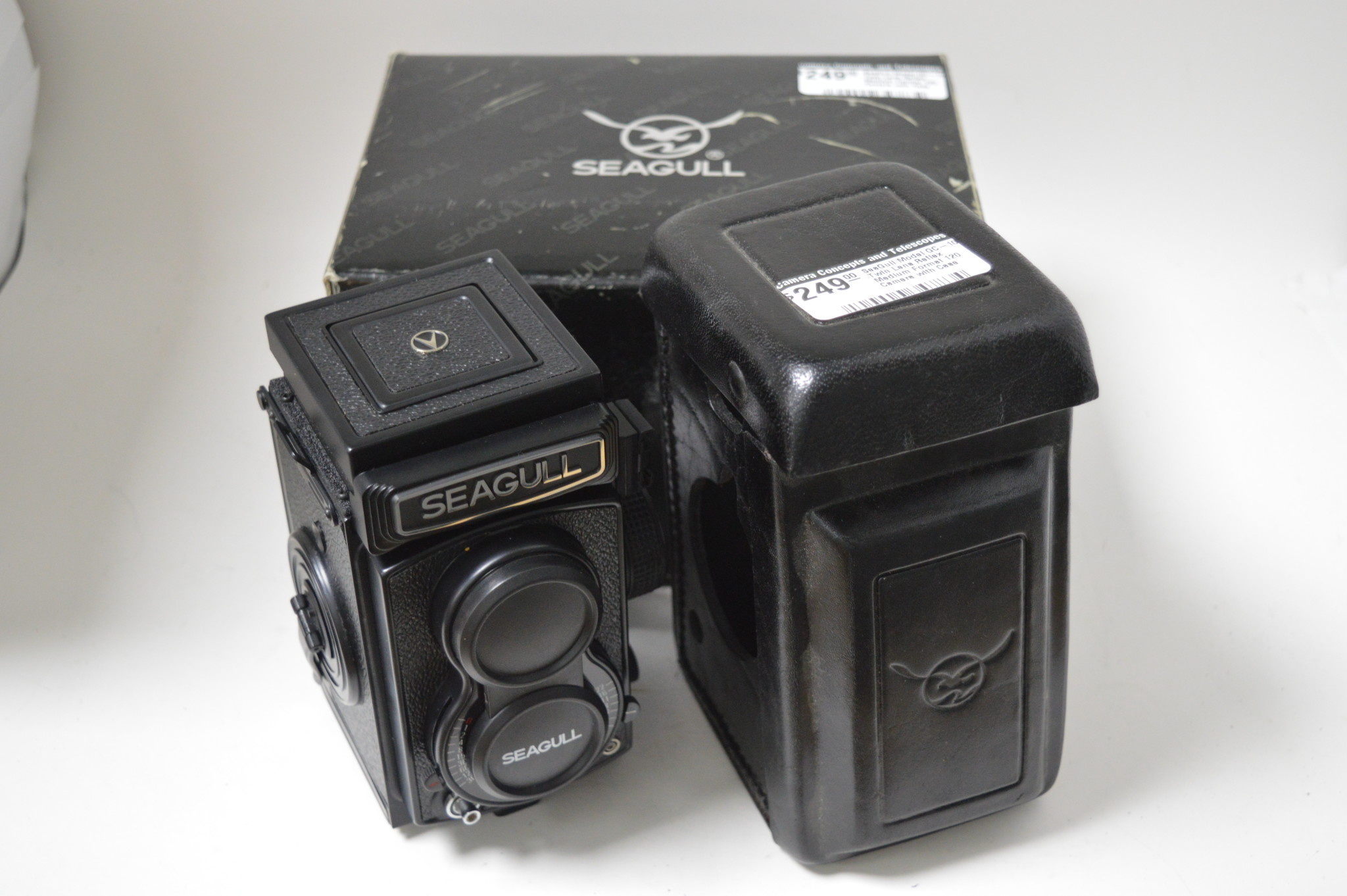 SeaGull Model GC-105 Twin Lens Reflex Medium Format 120 Camera with ...